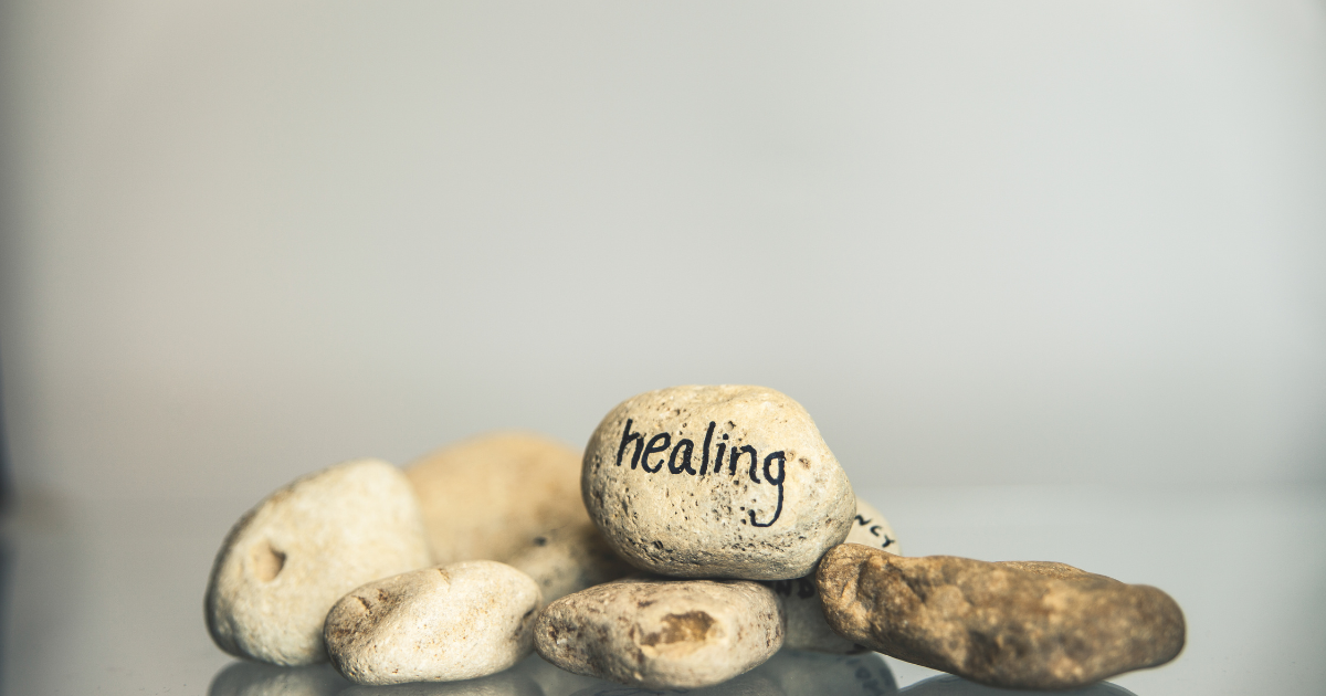 4 Ways To Start Healing From Past Wounds - Dr. Elayne Daniels